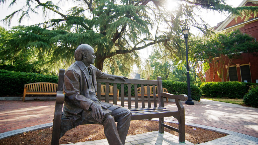 Get your Mercer-themed Zoom backgrounds here - The Den